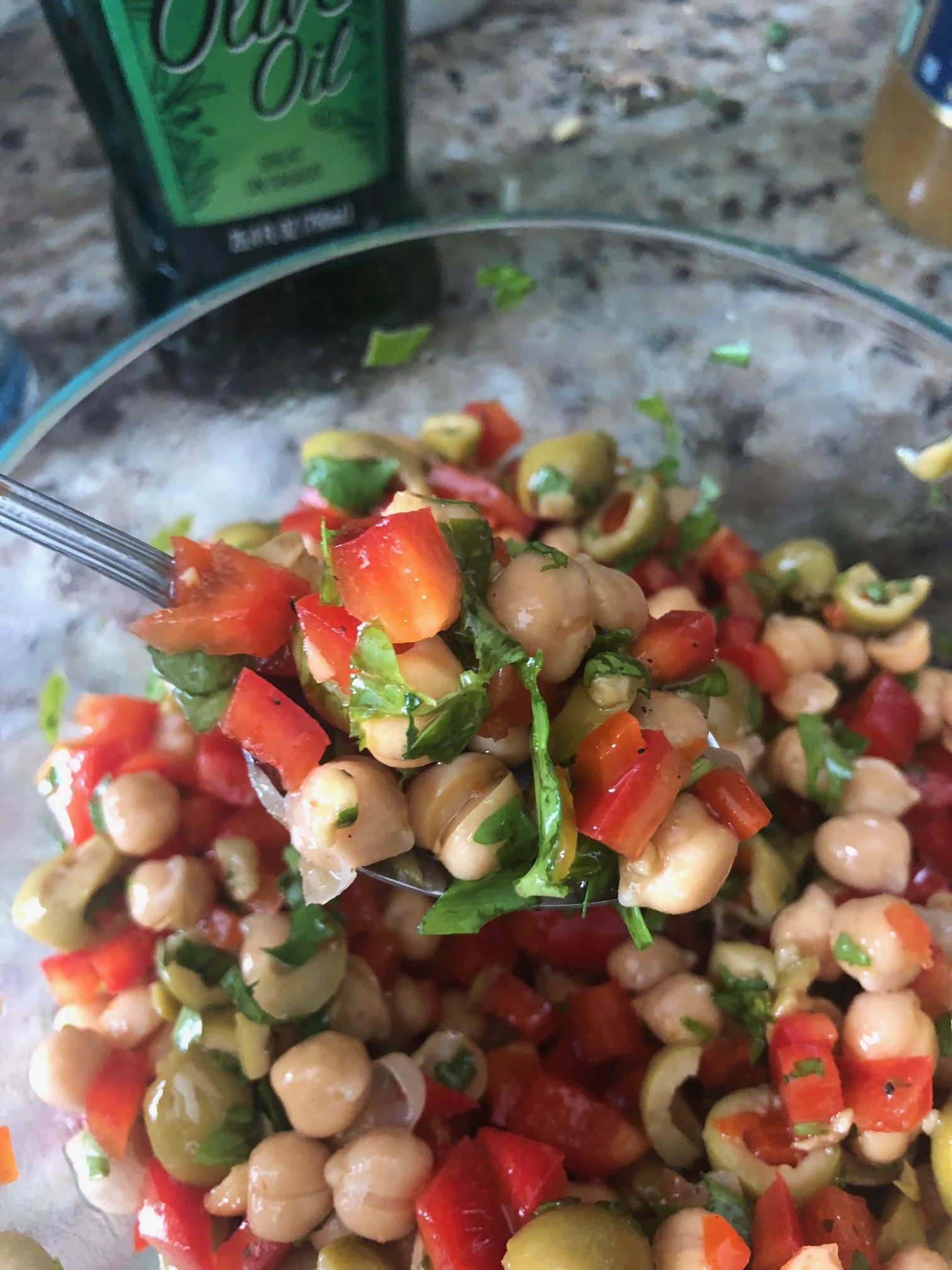 Quick and easy delicious salad - The Latest Dish